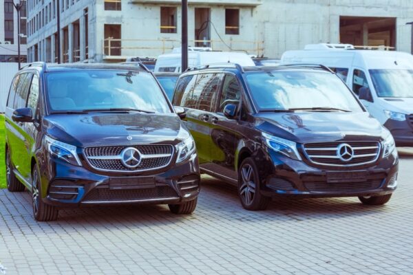 Mercedes Sprinter Vans in Green Airport Transportation